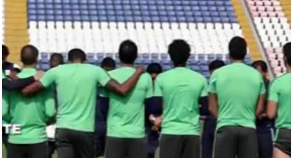 YouTube: Alianza Lima guardó minuto de silencio por club Chapecoense ...