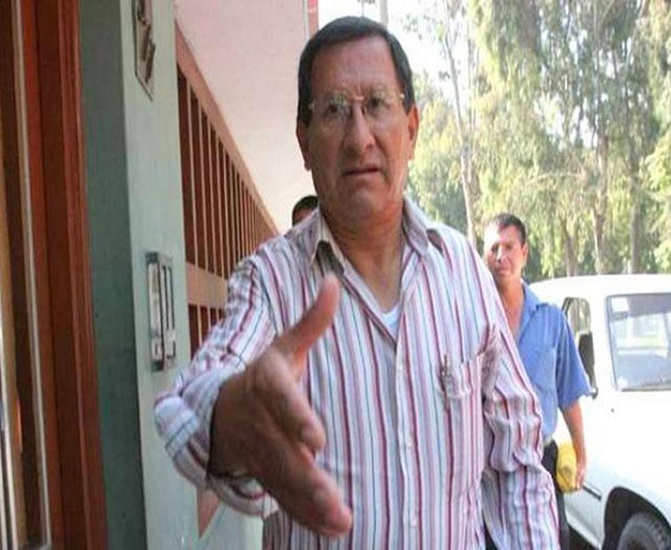 Humala acepta renuncia de cuestionado asesor Adrián Villafuerte ...