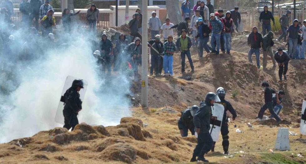 Protesta violenta en la UNA - Puno | PERU | CORREO