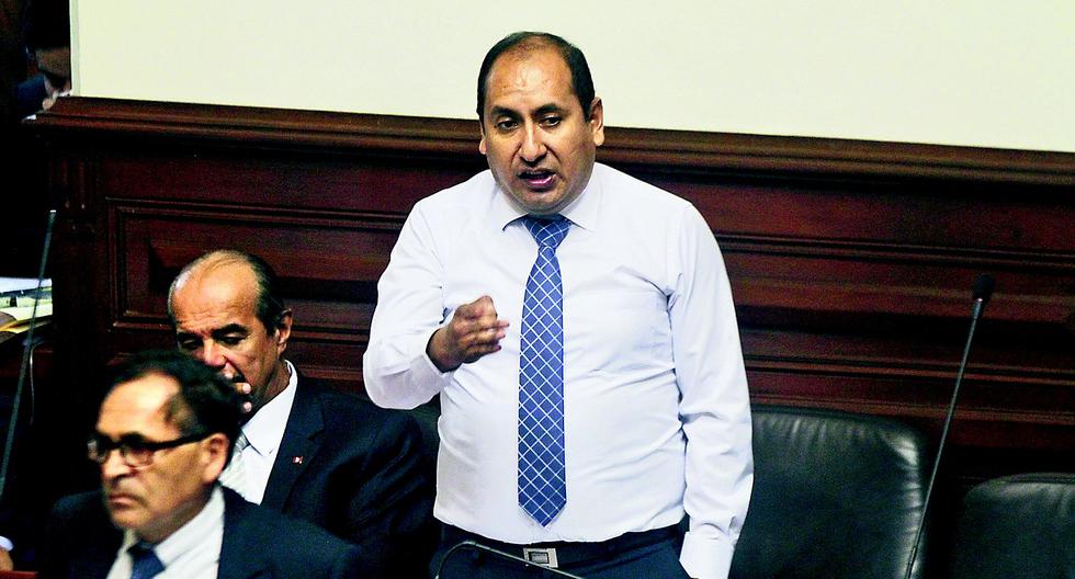 Richard Arce fue el único del FA que respaldó moción contra Nicolás ...