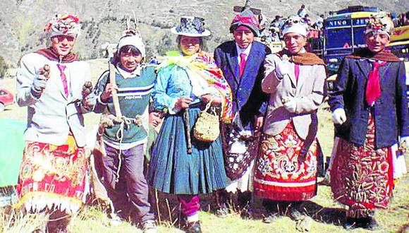 Cultura da valor a "León danza Jivia" | PERU | CORREO