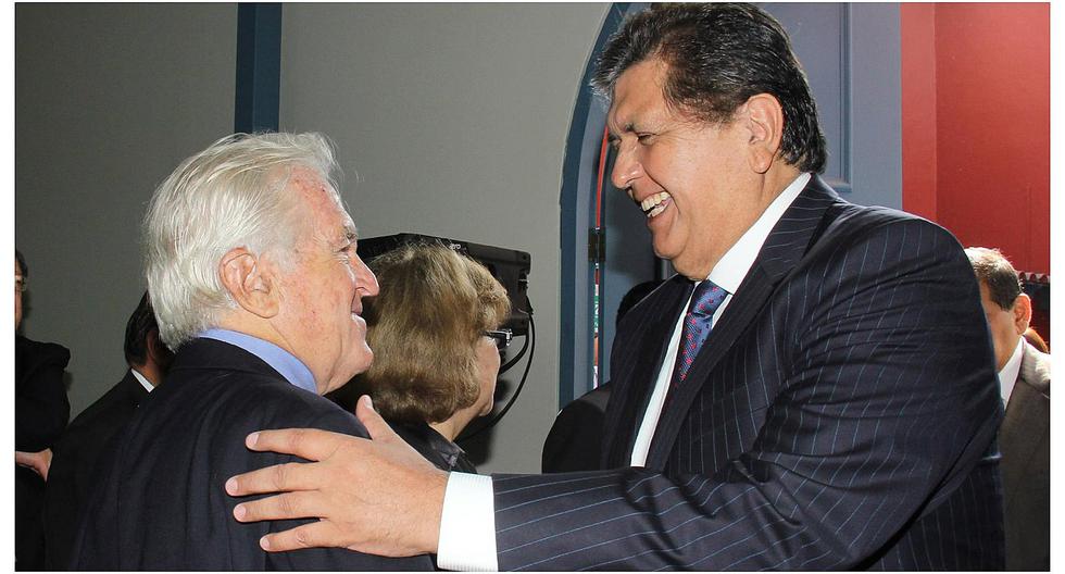 Javier Valle Riestra sobre muerte de Alan García: "En lugar de ...