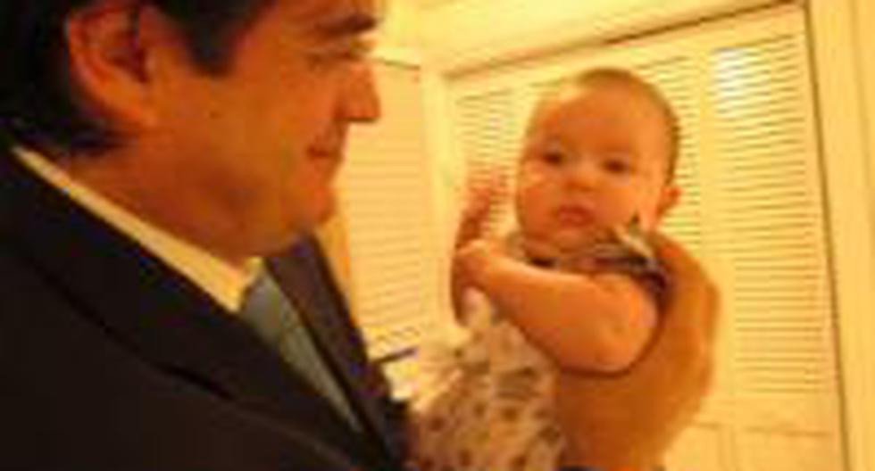 Jaime Bayly publica fotos con Zoe y Silvia Nuñez en Facebook ...