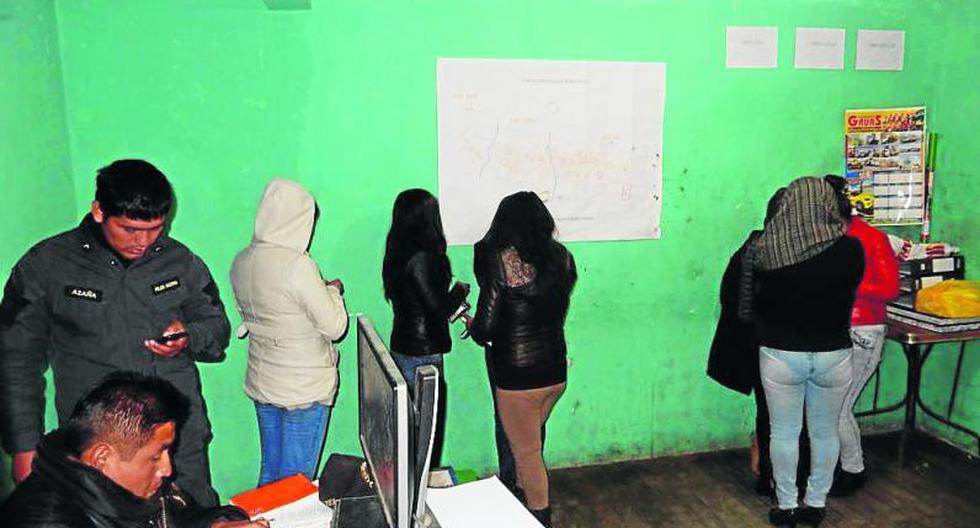 Puno: Intervienen en tres burdeles clandestinos en La Rinconada | PERU ...
