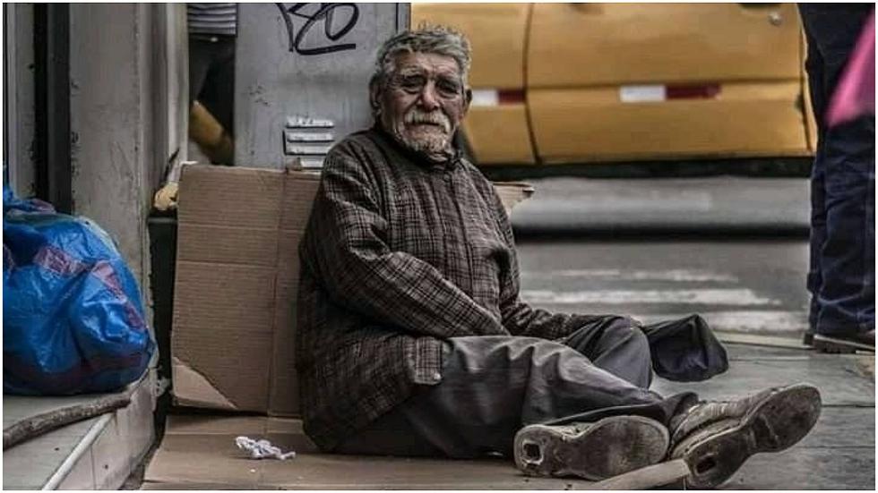 El centro es el refugio de los mendigos (FOTOS) | EDICION | CORREO