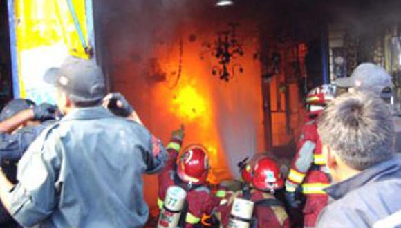 ¡Infierno en ferreterías...! | PERU | CORREO