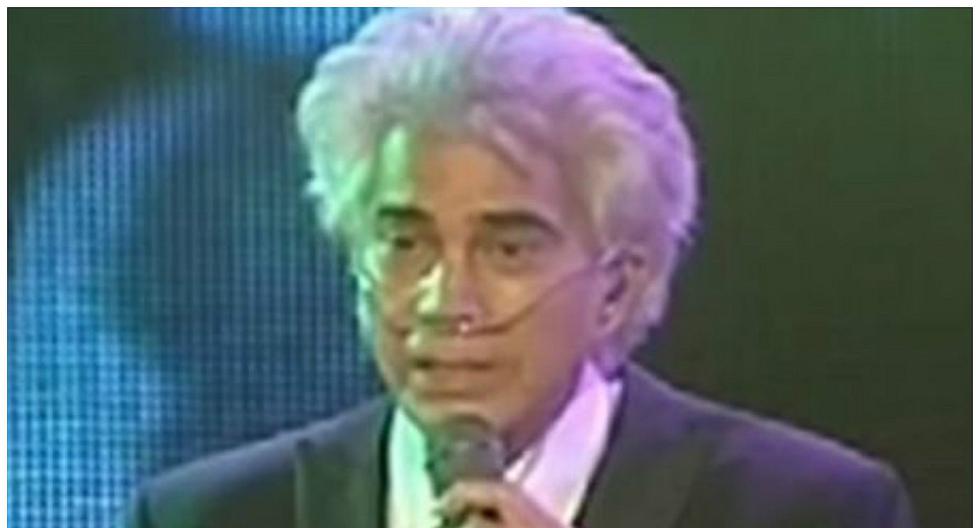 'El Puma' preocupa a sus fans por presentarse así a concierto (VIDEO ...