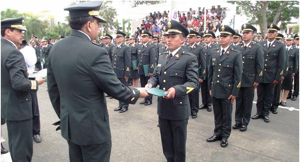 Policía Nacional del Perú anuncia ascensos para 14 coroneles y un ...
