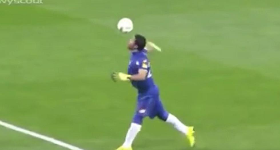 El saque del arquero de la selección siria que se volvió viral por un ...