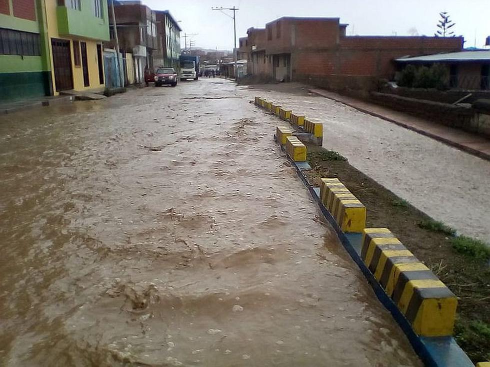 Tacna: Carreteras bloqueadas por huaicos y deslizamientos de piedras ...