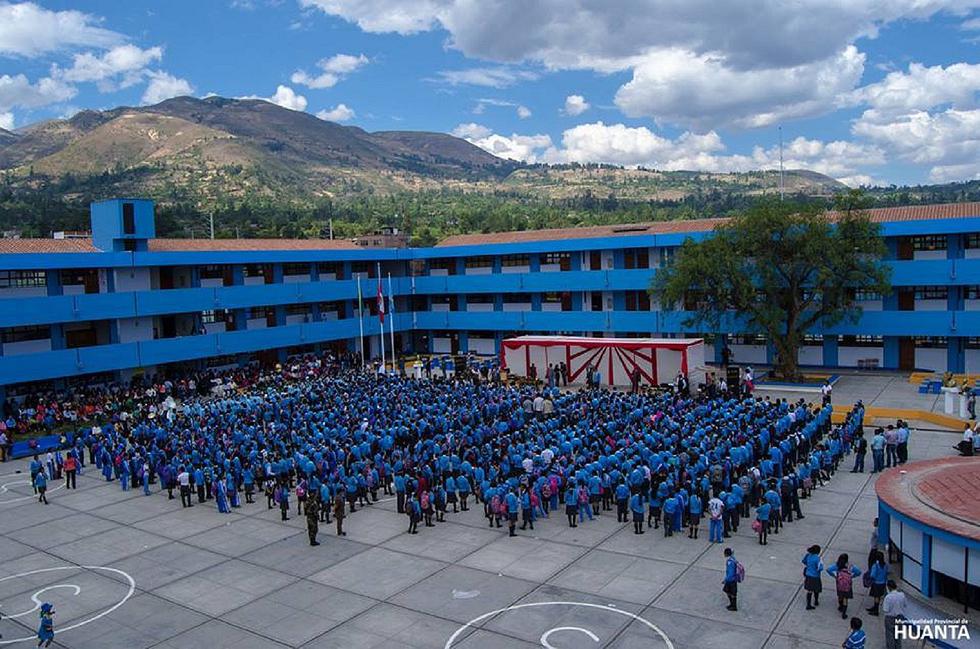 Desde hoy 178 mil escolares inician clases en la región Ayacucho | EDICION | CORREO
