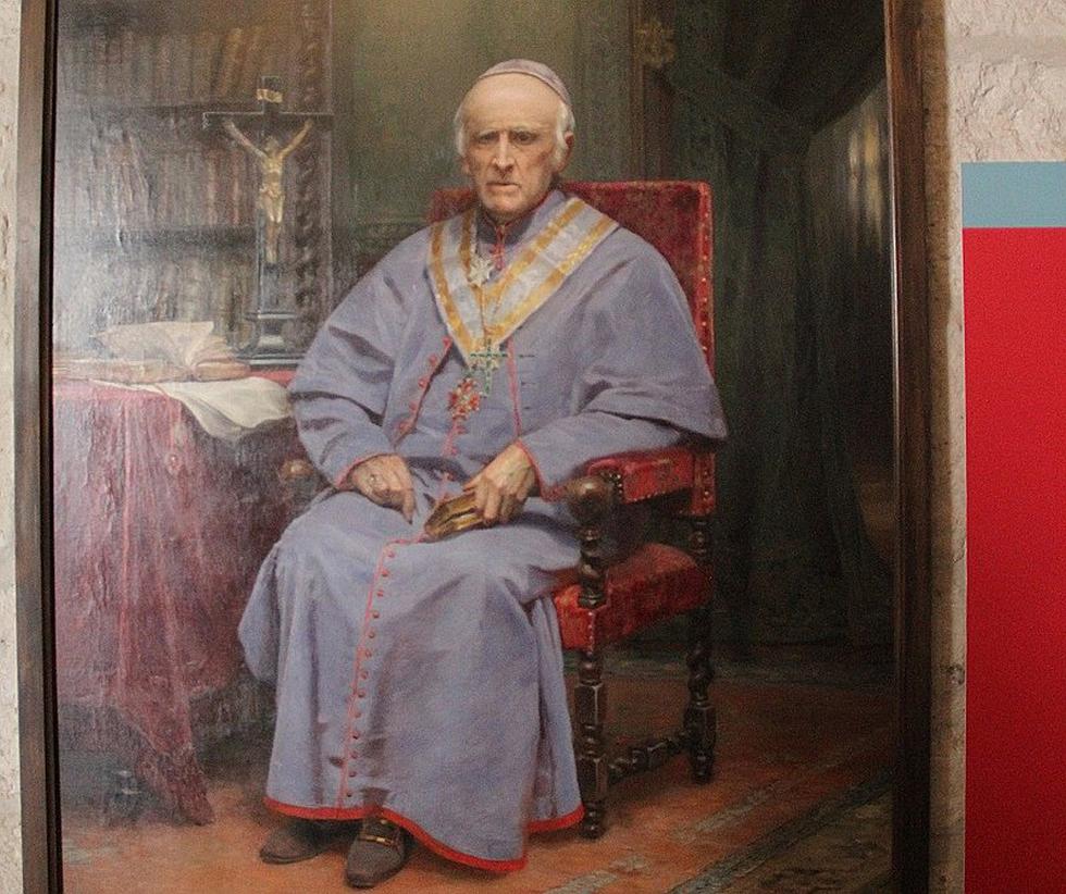 El obispo que puede ver a todos [FOTOS] | EDICION | CORREO