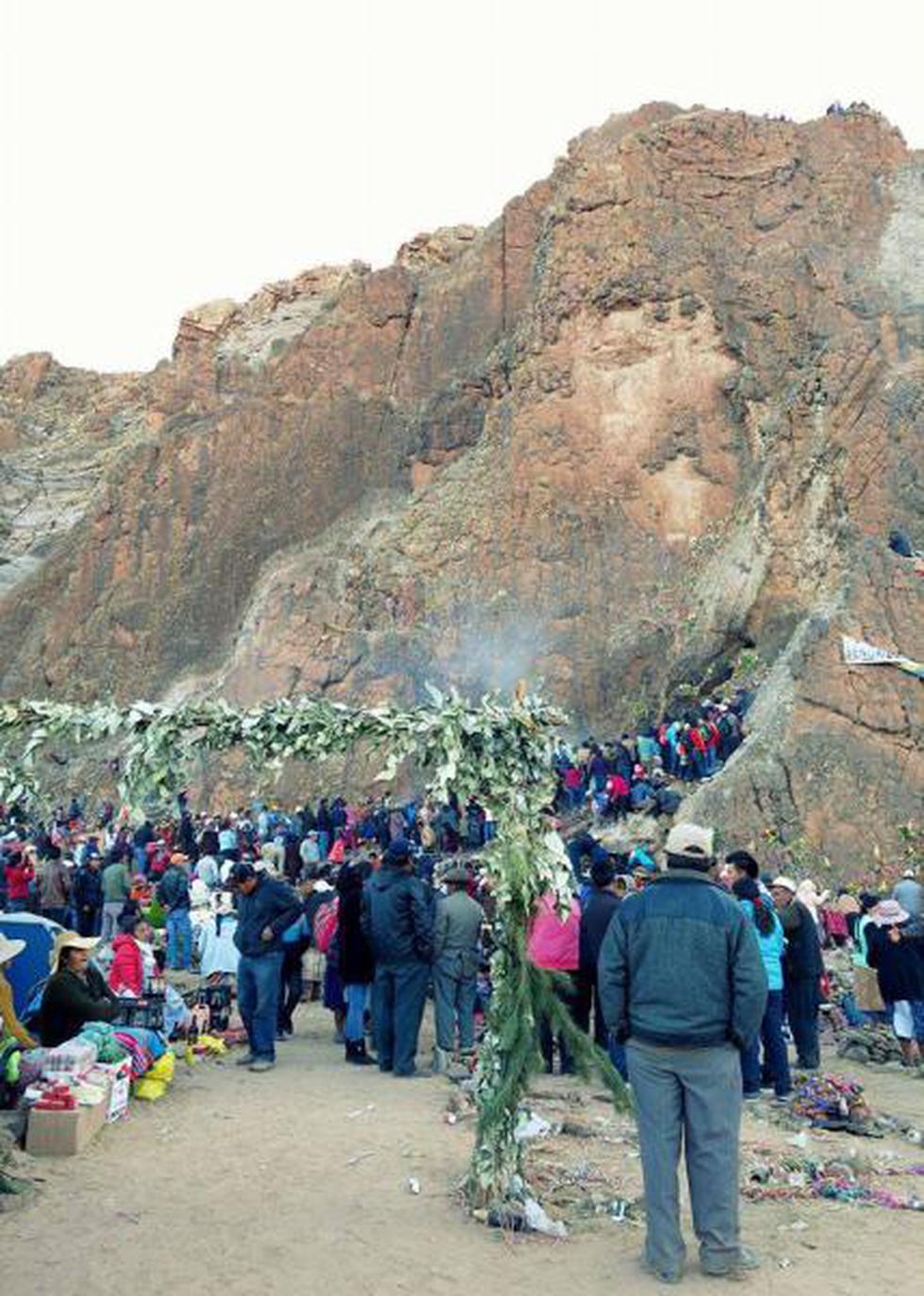 Hacen misa por Cristo aparecido en cerro Pucara | PERU | CORREO