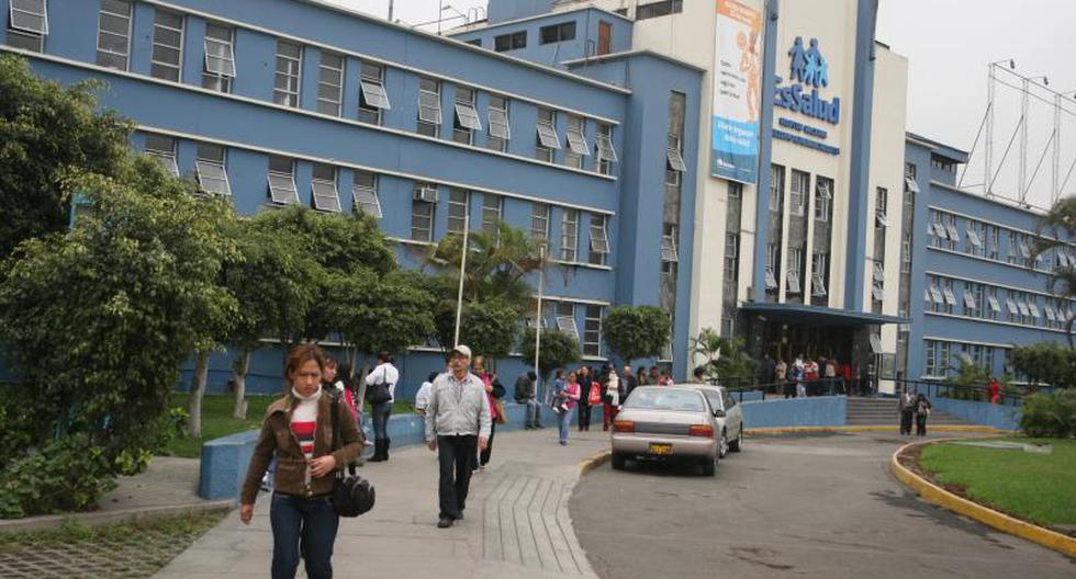 Renuncian 64 jefes médicos del Almenara | PERU | CORREO