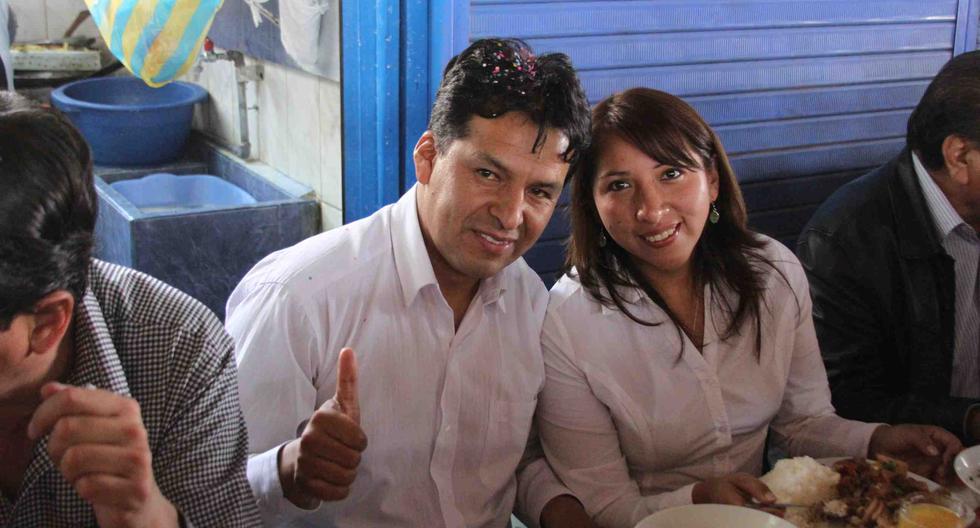 Elecciones Cusco 2014: Edwin Licona desayuna en el mercado San Pedro ...