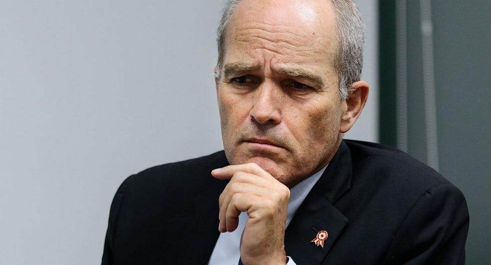 Roque Benavides: “No es lo deseable que Zavala tenga dos cargos” (VIDEO ...