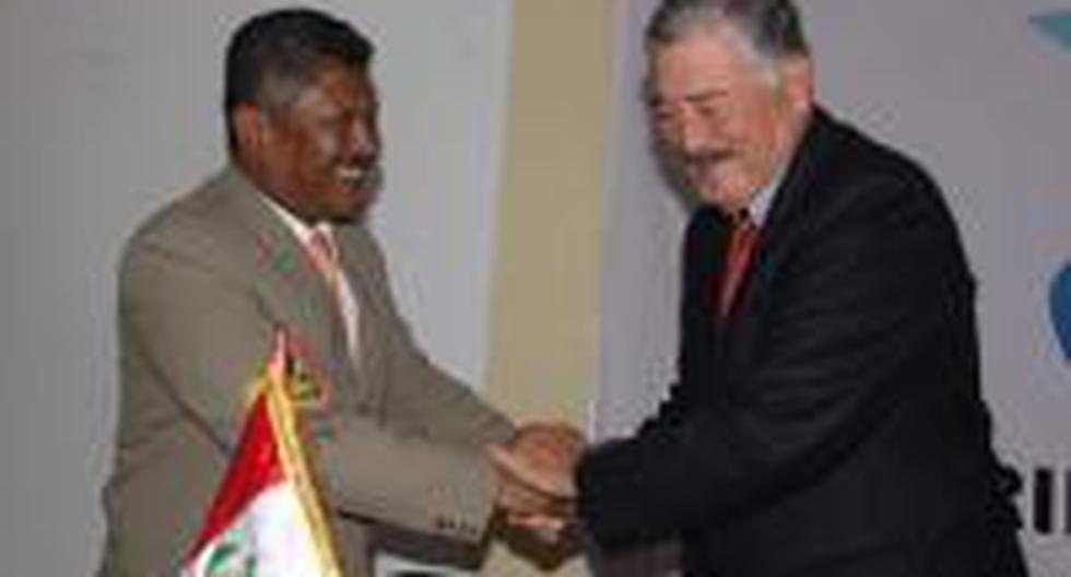 Chimbote: Jorge Baca Luna asume gerencia de EsSalud | PERU | CORREO