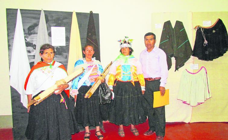 Tejidos elaborados con lana de carnero | PERU | CORREO