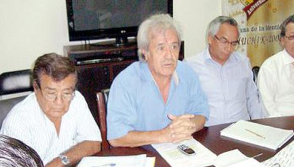 Propone desarrollo de un panel | POLITICA | CORREO