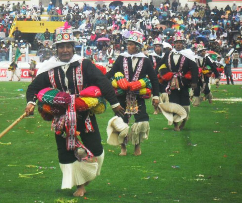 Fotos: Espectacular concurso de danzas autóctonas | PERU | CORREO