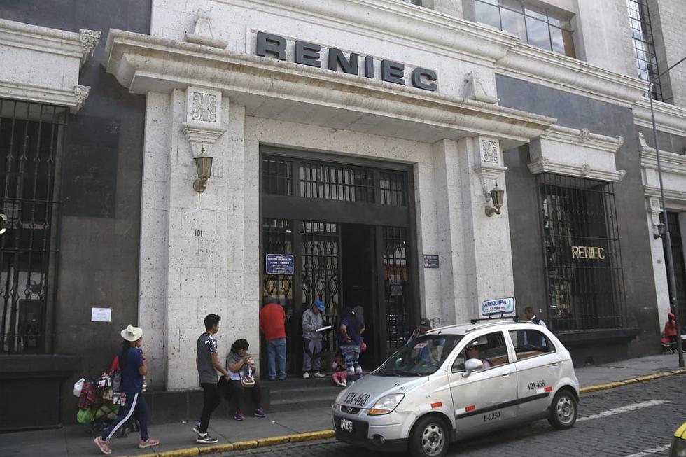 Hasta las 15:30 horas puede recoger hoy su DNI | EDICION | CORREO