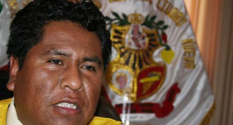Ex alcalde Genaro Condori aún no devuelve laptop | PERU | CORREO