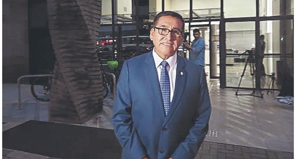 Defensa de César Álvarez pide alejar a fiscal de pesquisa | EDICION ...