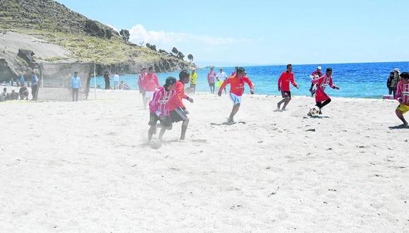 Deporte y aventura en la playa Chatuma en Puno | PERU | CORREO