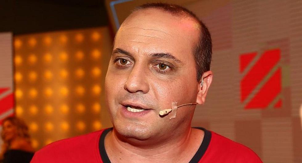 'Metiche' impactado por nuevas fotos en fiesta de Año Nuevo (VIDEO ...