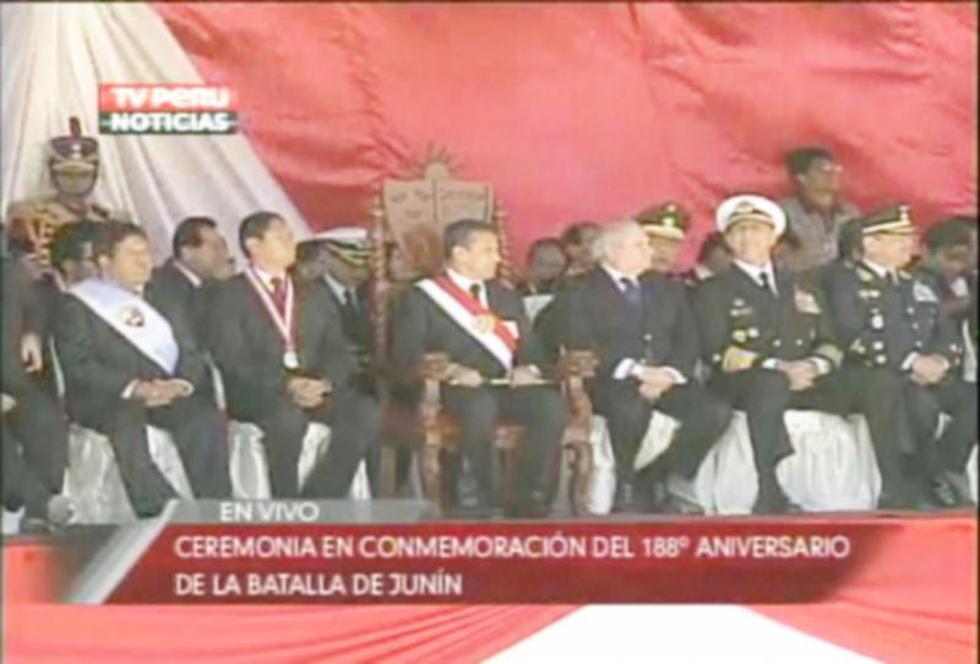 En ceremonia oficial Vladimir Cerrón usó medalla de consejero | PERU ...
