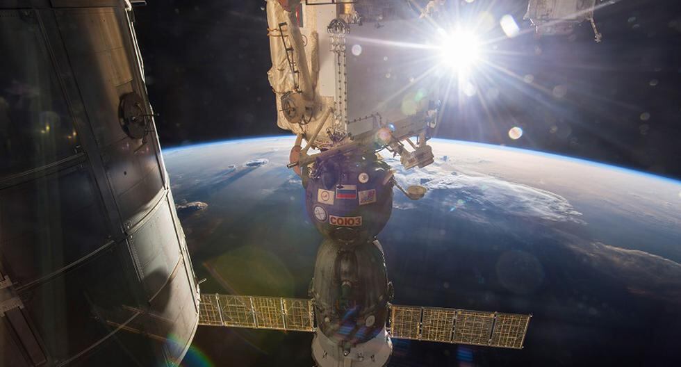 Nave espacial se acopla a Estación Espacial Internacional y cambia ...