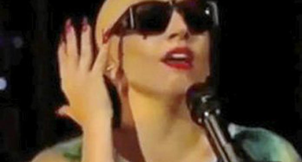 Se presenta calva en TV | ESPECTACULOS | CORREO