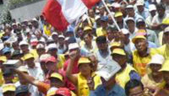 Fonavistas Exigen Devolución De Aportes En Efectivo Peru Correo