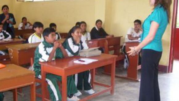 Escolares reciben charlas educativas | PERU | CORREO