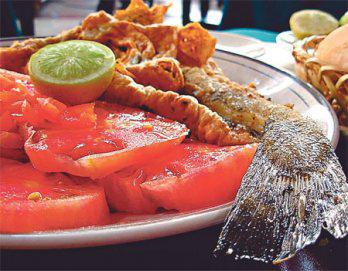 A Comer Pescado Miscelanea Correo