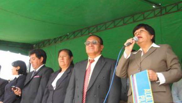 Isabel Dávila deseó éxitos a sucesor | POLITICA | CORREO