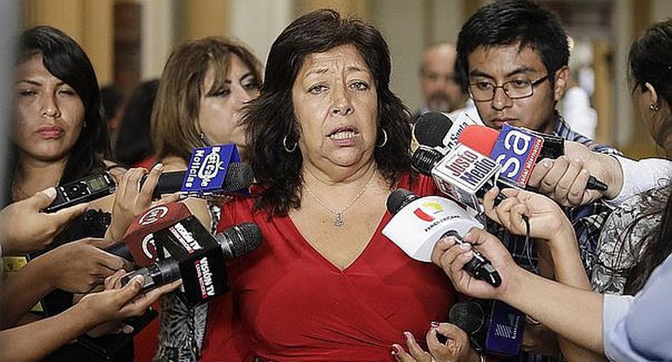 Plantean suspender por 60 días a congresista María Elena Foronda ...