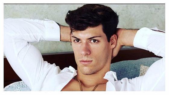 'El artista del año': el increíble cambio de look de Patricio Parodi ...