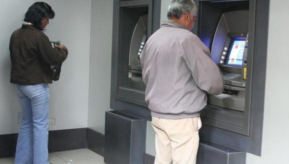 Sector financiero continúa como el más quejado | PERU | CORREO