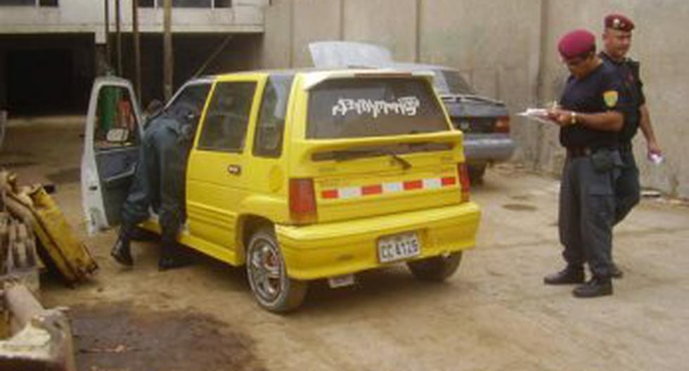 La PNP recupera auto Tico robado en Parcona | PERU | CORREO