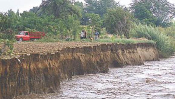 Desborde del río Reque afecta pueblo de Callanca | PERU | CORREO