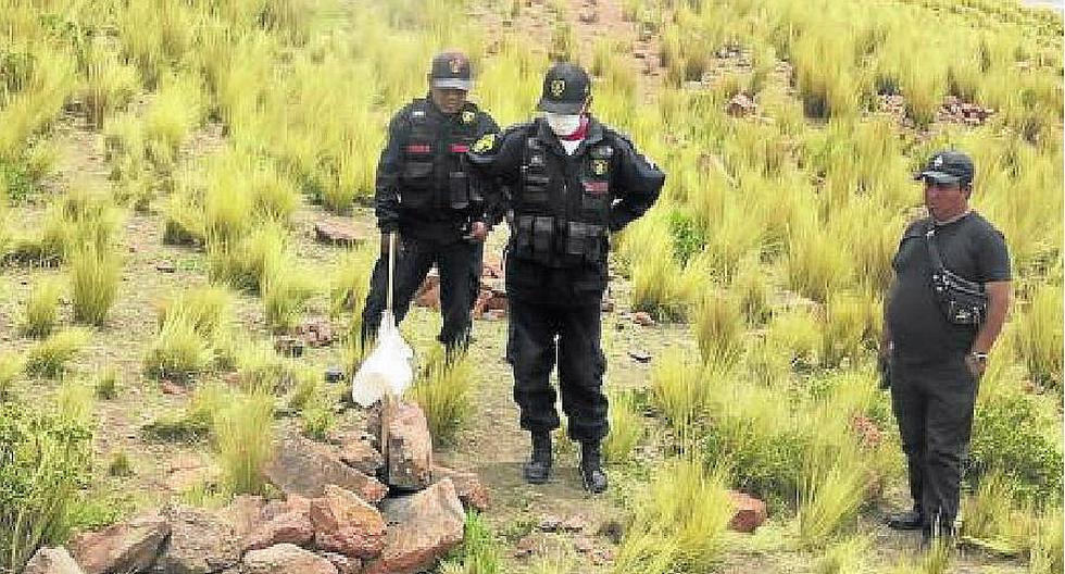 Descubren evidencias de rito "pagachi" en el cerro Espinal de Juliaca ...