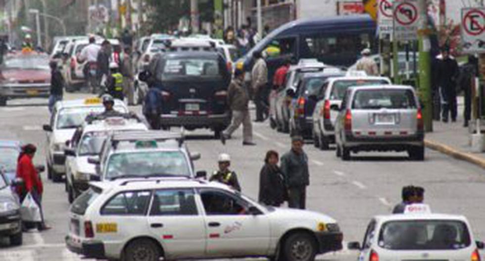 Informalidad eleva peligro en los taxis | PERU | CORREO