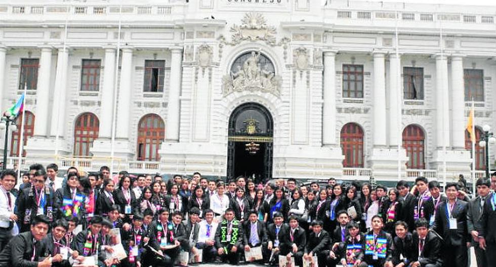 ‘Parlamento Joven’ reúne a 130 representantes líderes de todo el Perú ...