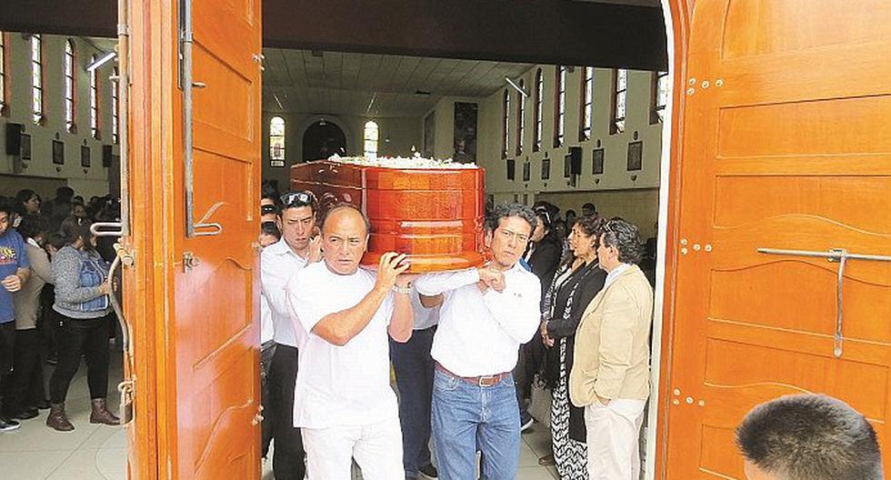Familiares y amigos le dieron el último adiós a Maritza Castañeda ...