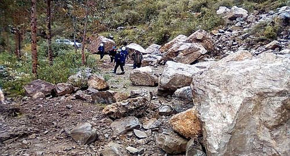 Caída de rocas deja incomunicados a seis poblados Huancavelica | Correo