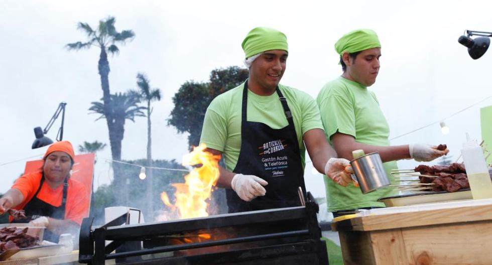 Eligen al mejor anticuchero de Lima | GASTRONOMIA | CORREO